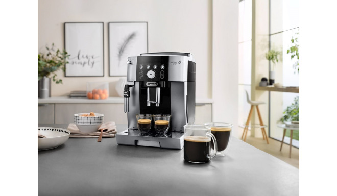 De’Longhi Magnifica S Smart Semi-auto Espresso machine 1.8 L - Coffe ...